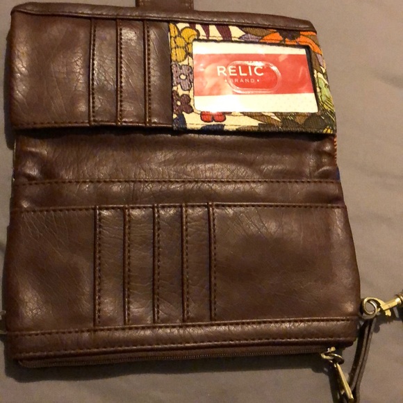 Bags | Relic Wallet | Poshmark